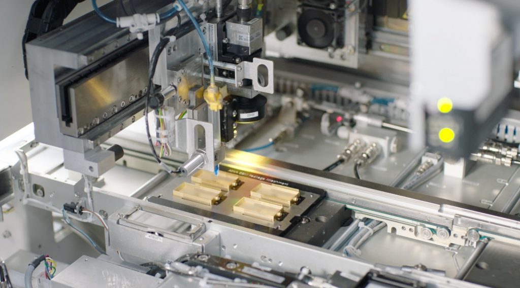 Aeva Selects Fabrinet To Manufacture World’s First 4D LiDAR Chip Module ...